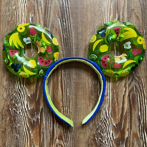 Disney | Accessories | Disney Sweet Summer Inflatable Pool Float Mickey ...